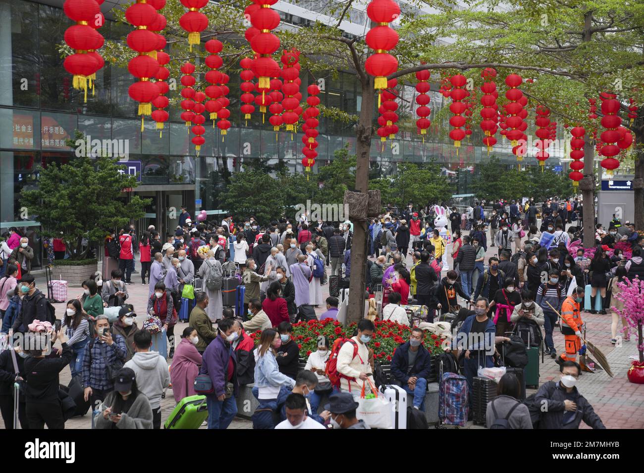 Cross-boundary passengers arrive at Futian Control Point in Shenzhen ...