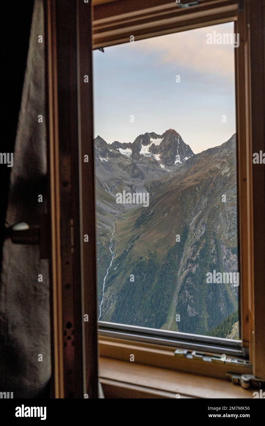 Europe, Austria, Tyrol, Alps, Eastern Alps, Ötztal Alps, Pitztal, View ...