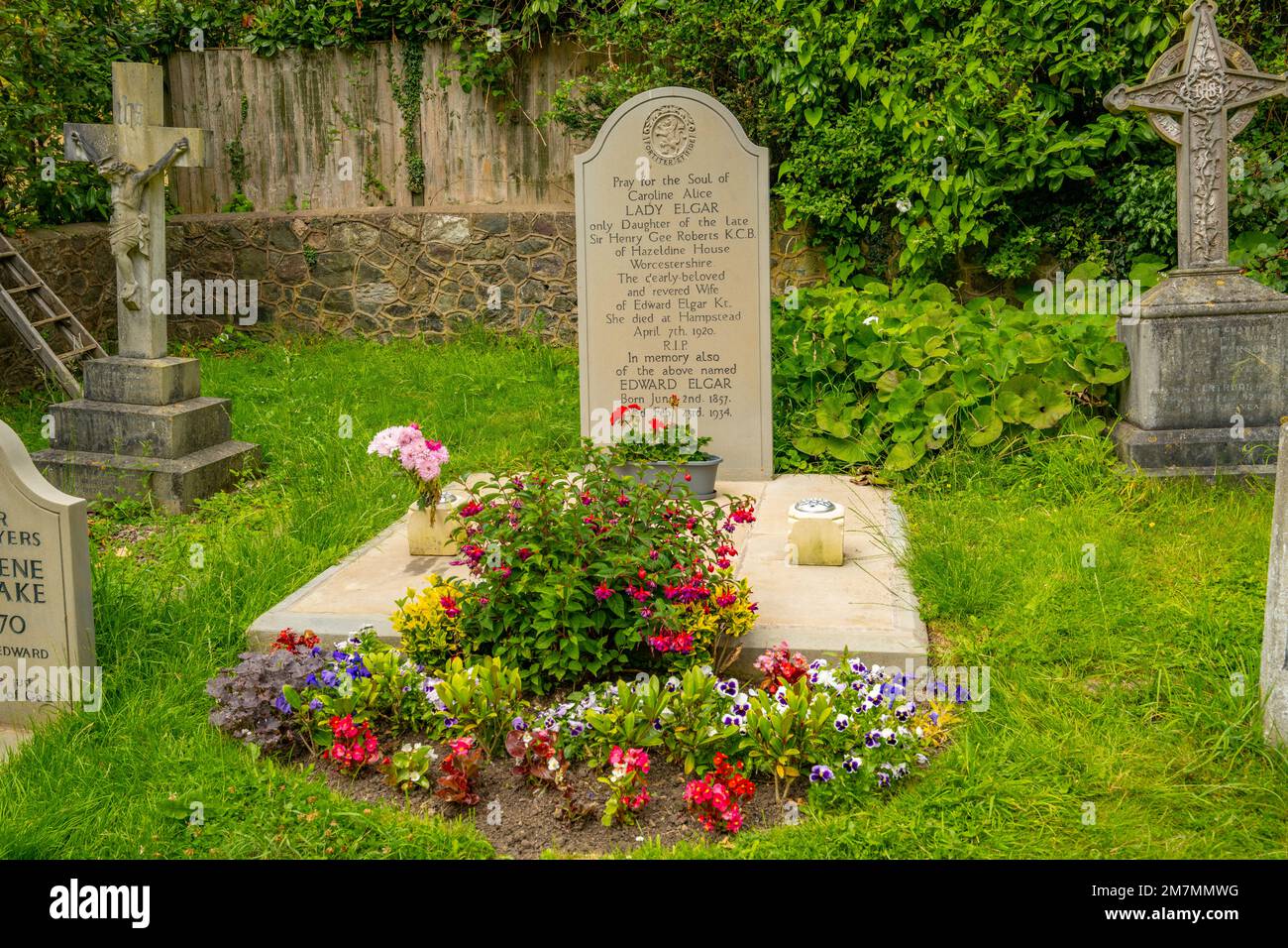 The Grave of Edgar Elgar at St Wulstan Catholic Church at, Little ...
