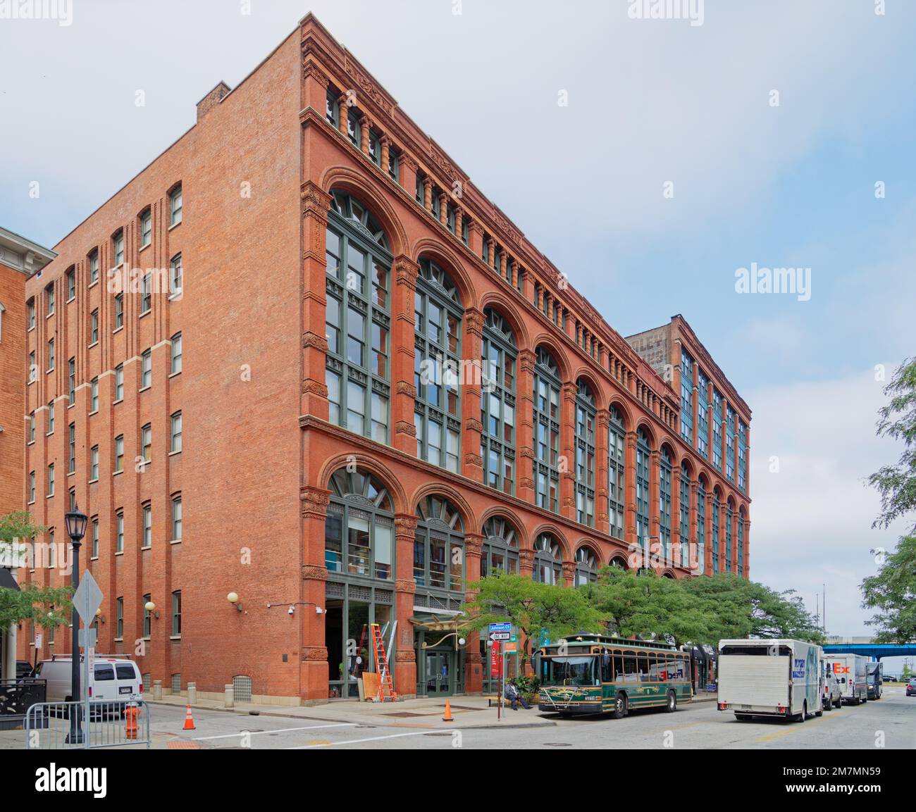 The 1884 Bradley Building, one of the most significant Warehouse ...