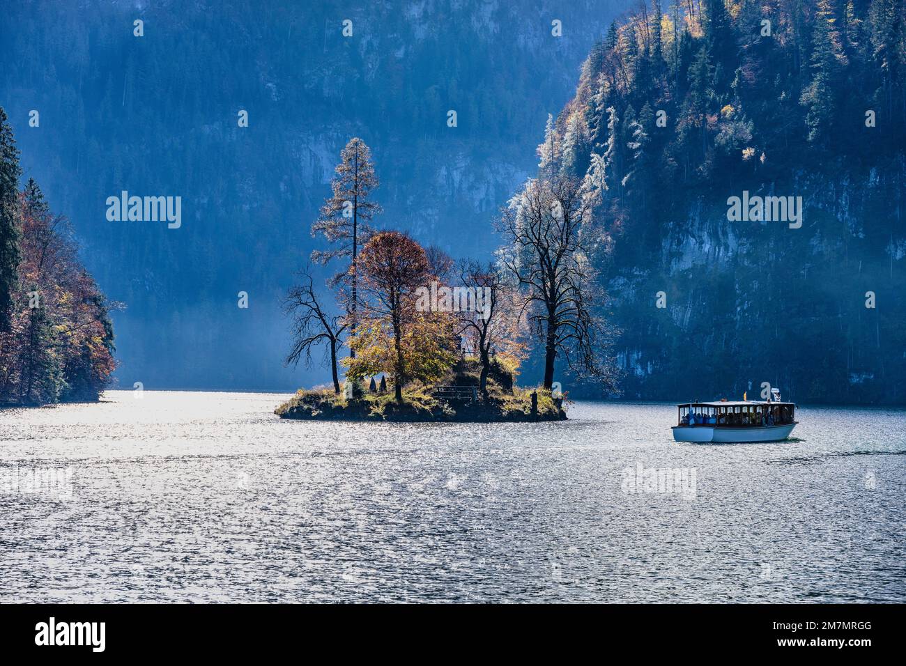 Germany, Bavaria, Berchtesgadener Land, Schönau am Königssee, Königssee ...