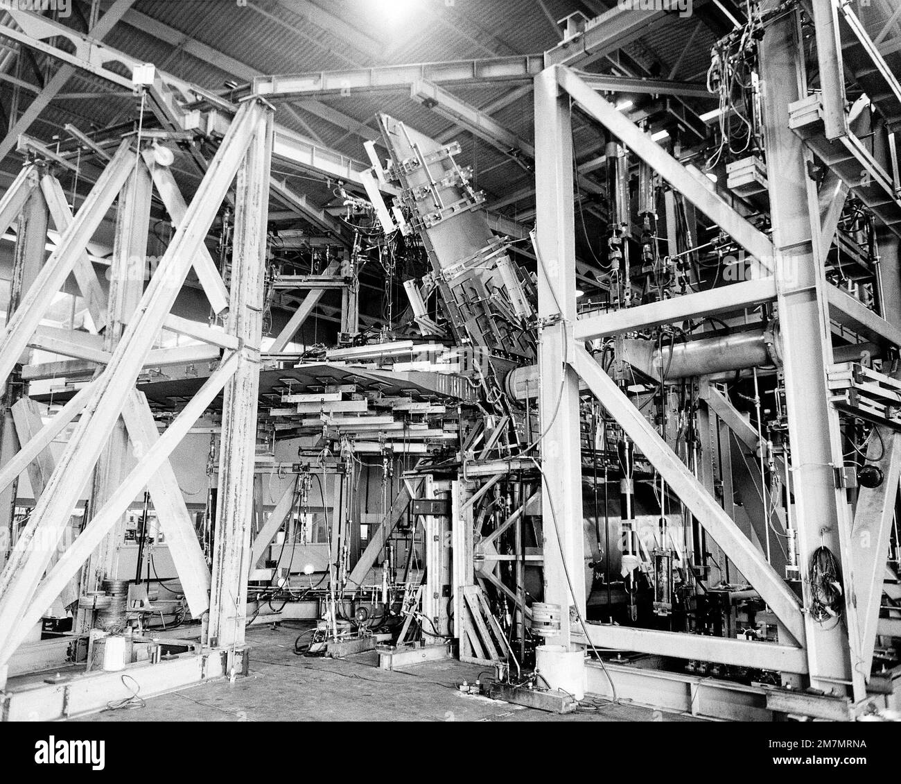 B-1 bomber tail break test. Country: Unknown Stock Photo - Alamy