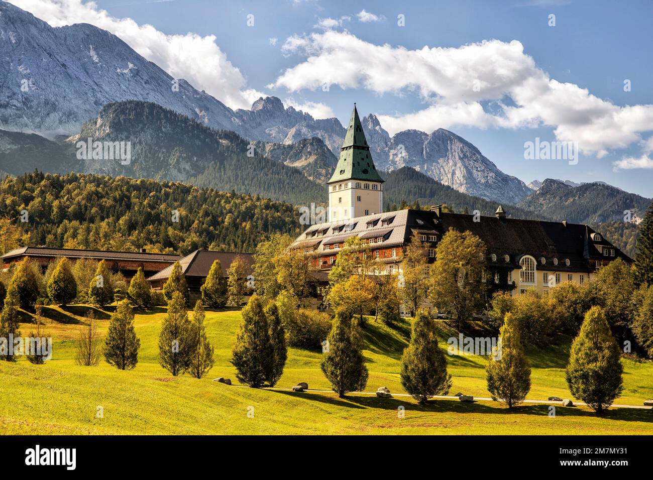 Elmau castle and Wetterstein mountains in summer. Krün, Bavaria ...