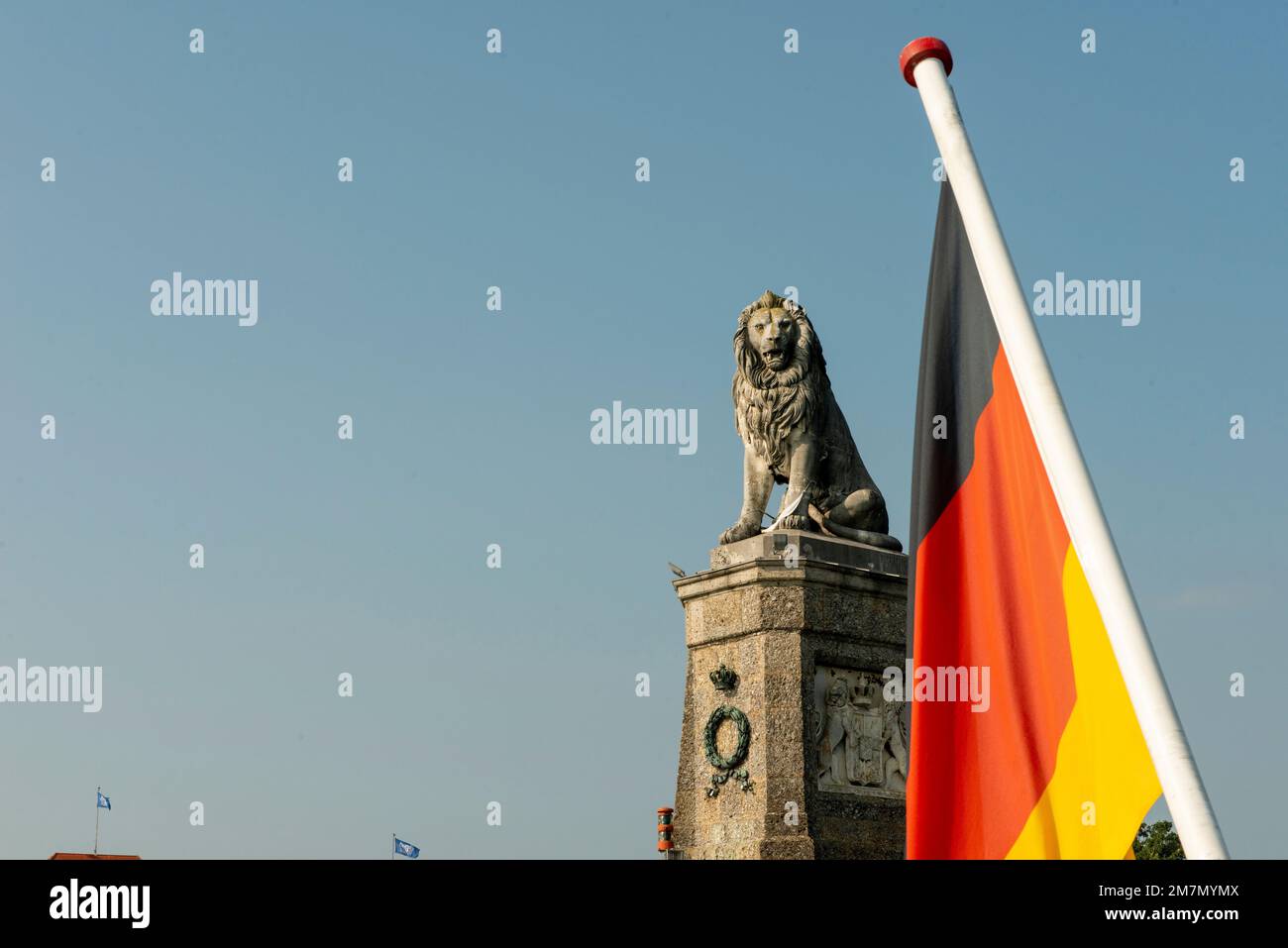 Harbor flag hi-res stock photography and images - Alamy