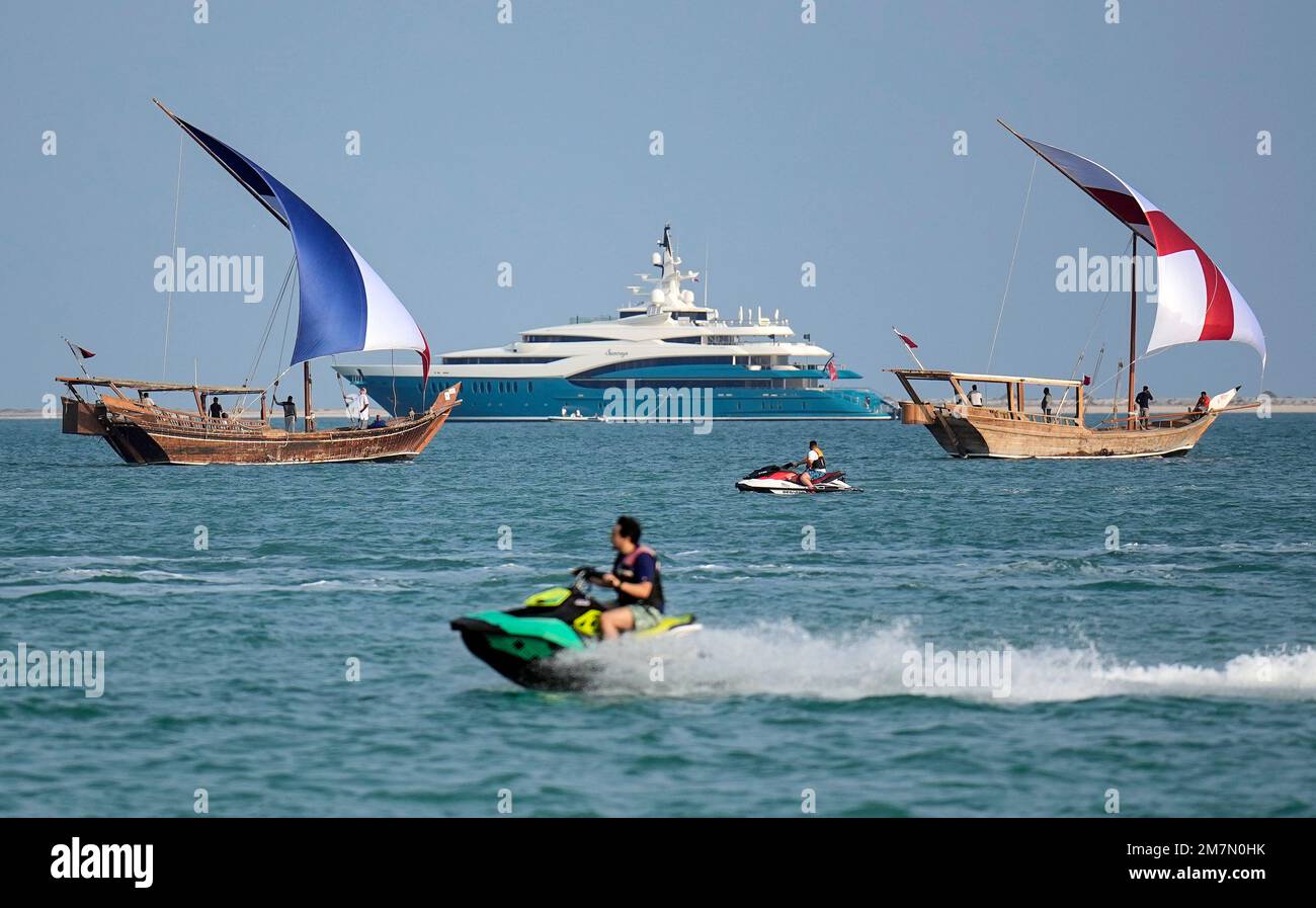 Ships sail with sails in the colors of the quarterfinal teams France ...