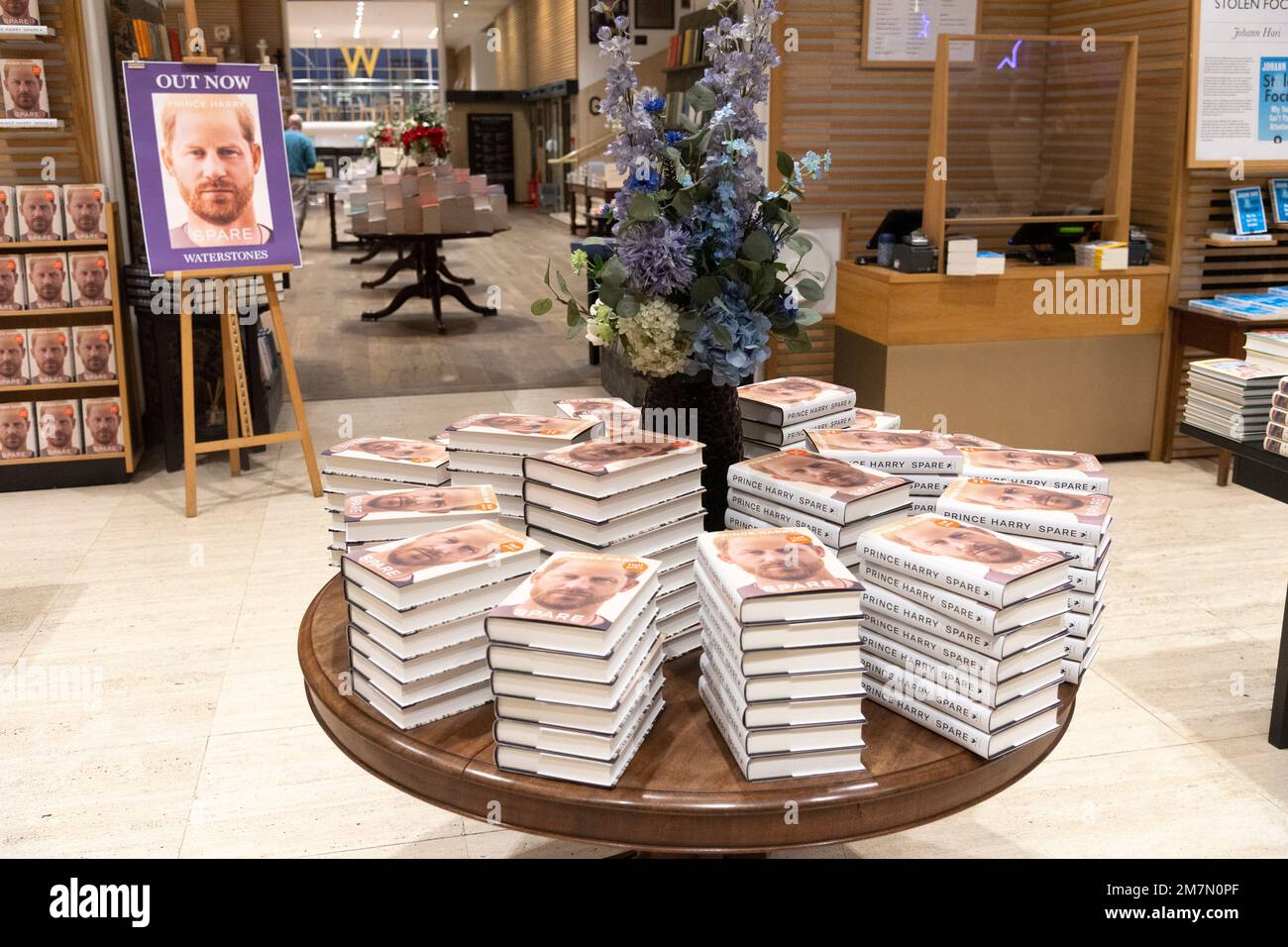 10 January 2023. London, UK. Copies of the Prince Harry autobiography ...