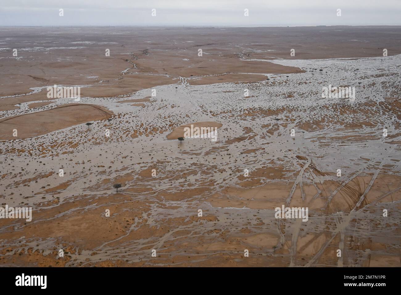 Haradh, Saudi Arabia - January 10th, 2023, Landscape during the Stage 9 ...