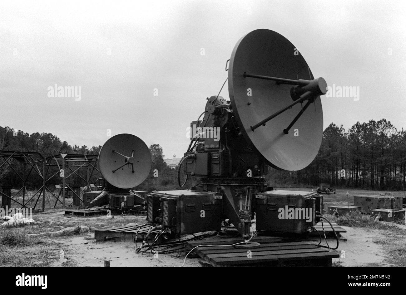 Radar sets Black and White Stock Photos & Images - Alamy