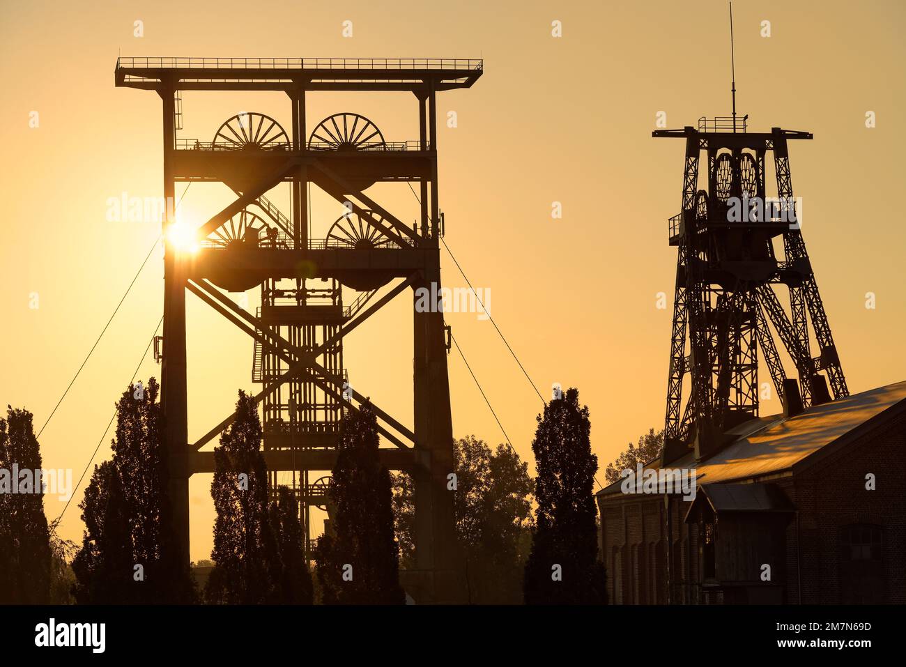 Double trestle conveyor frame hi-res stock photography and images - Alamy