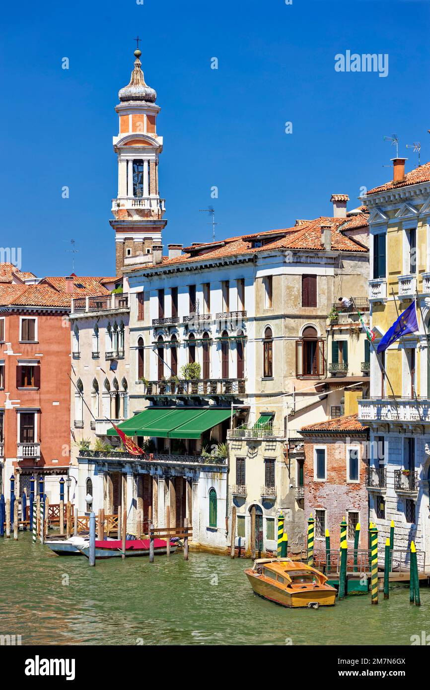 Magnificent houses along the Grand Canal in Venice Stock Photo - Alamy