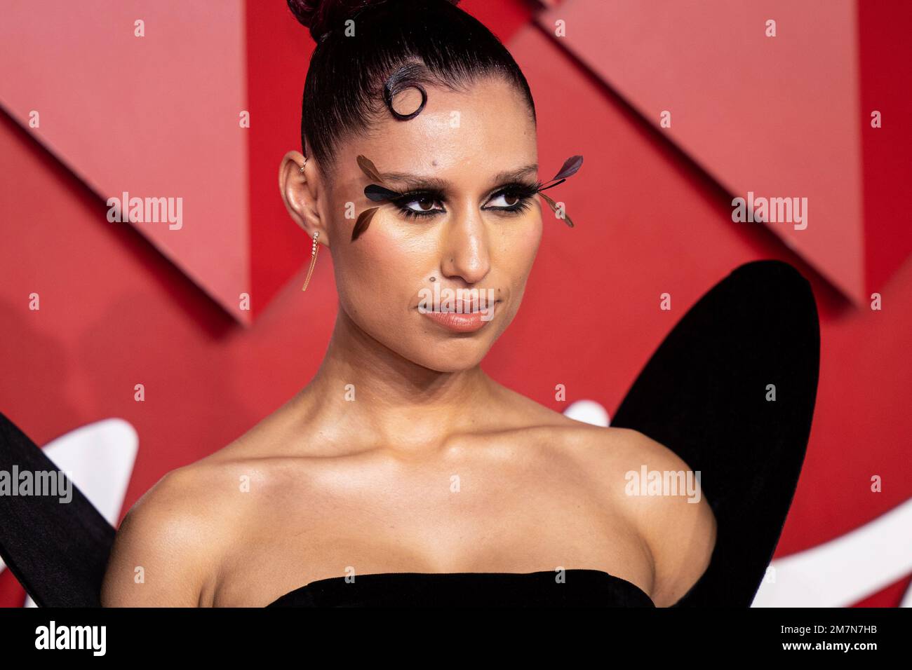 Rachel Agatha Keen, known professionally as Raye, poses for ...