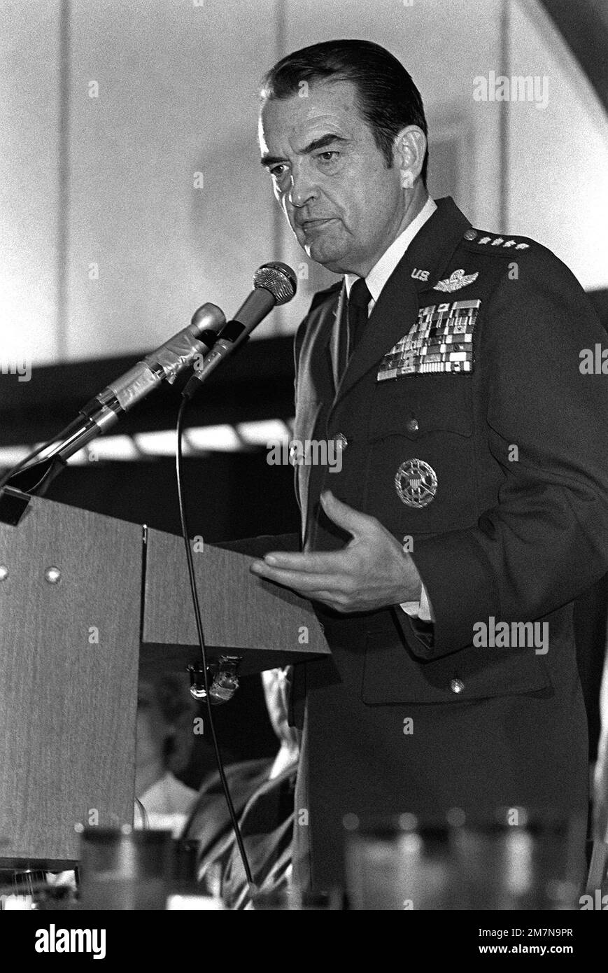 GEN David Jones addresses a Chamber of Commerce meeting during his ...
