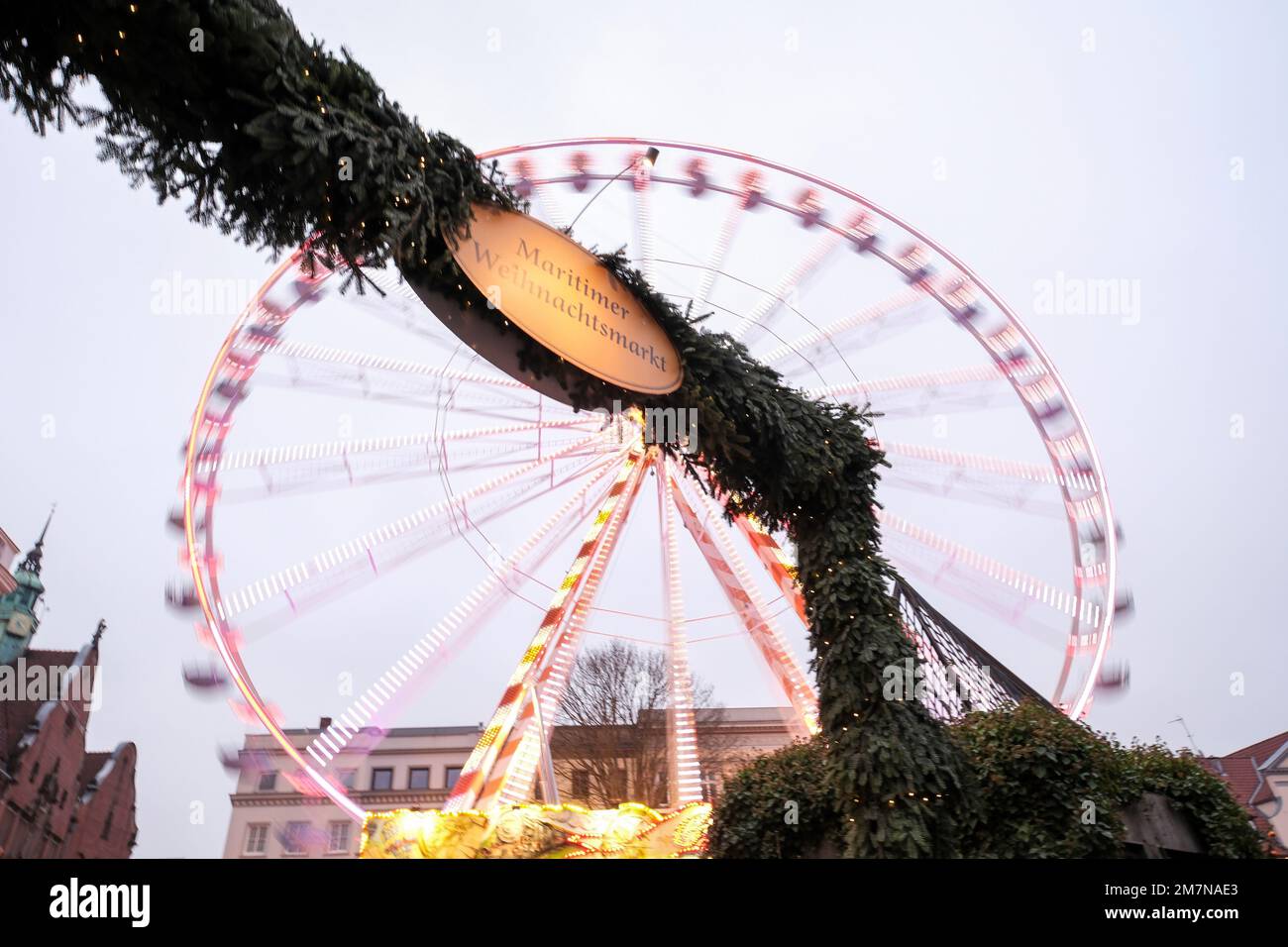 Ferris wheel at the Christmas market Stock Photo - Alamy