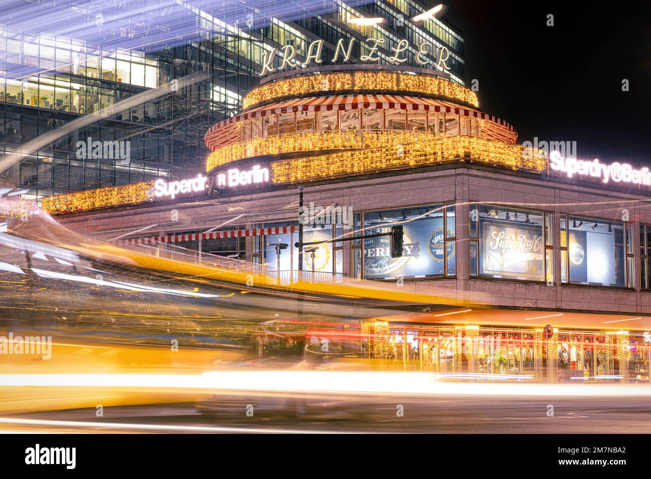 Kranzler eck with christmas lights at night berlin hi-res stock ...
