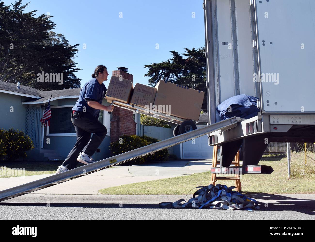 Installation management command pacific hi-res stock photography and ...