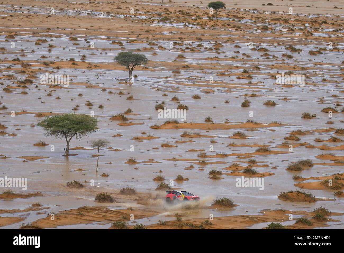 Haradh, Saudi Arabia - January 10th, 2023, 201 LOEB Sebastien (fra ...