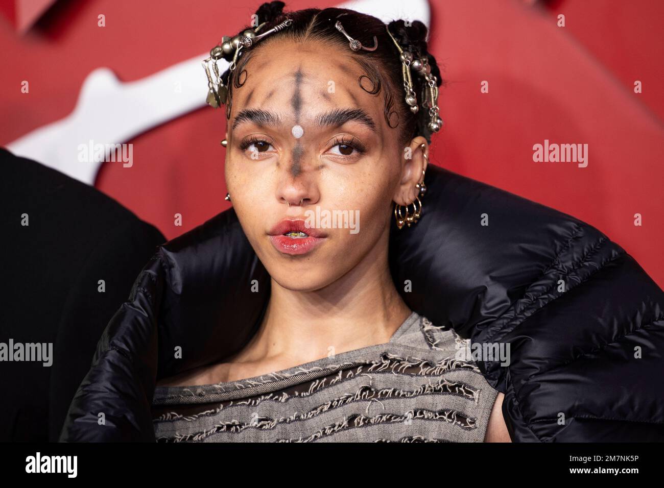 Tahliah Debrett Barnett, known professionally as FKA Twigs, poses for ...