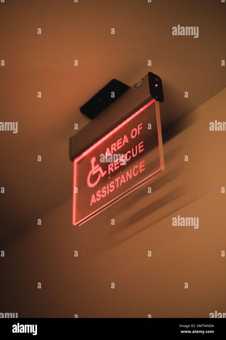 fire extinguisher signs emergency lights exit safety evacuation rescue ...