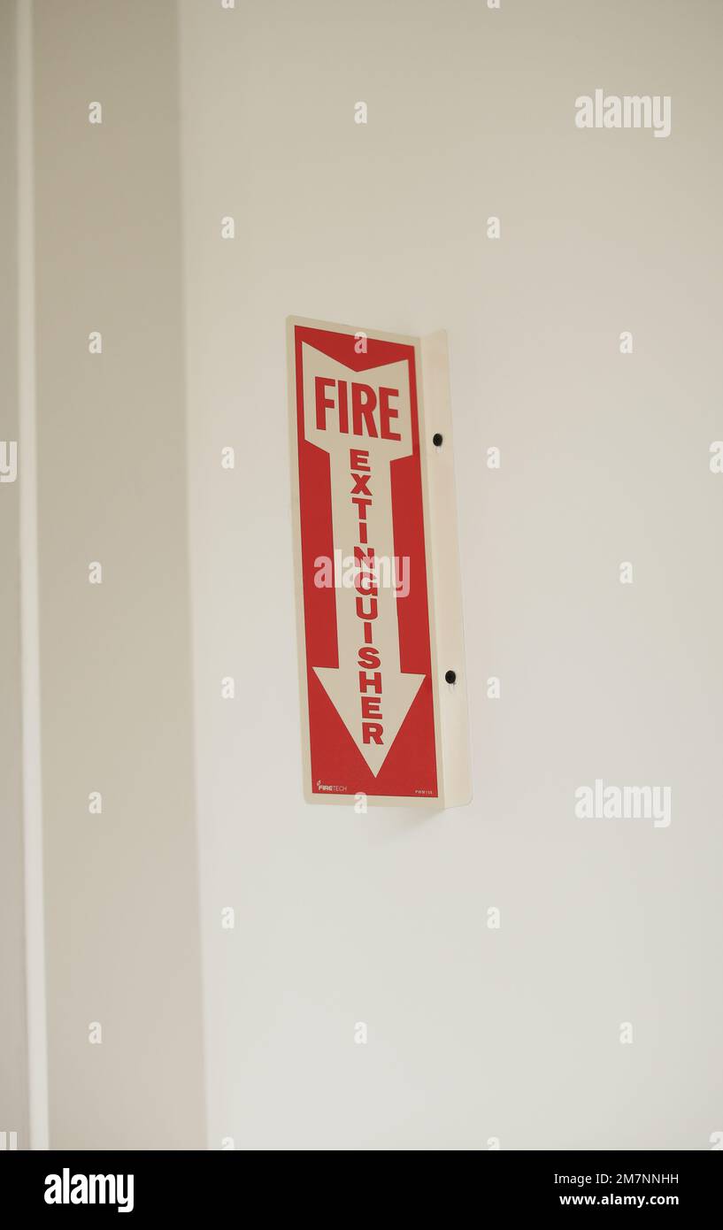 fire extinguisher signs emergency lights exit safety evacuation rescue ...