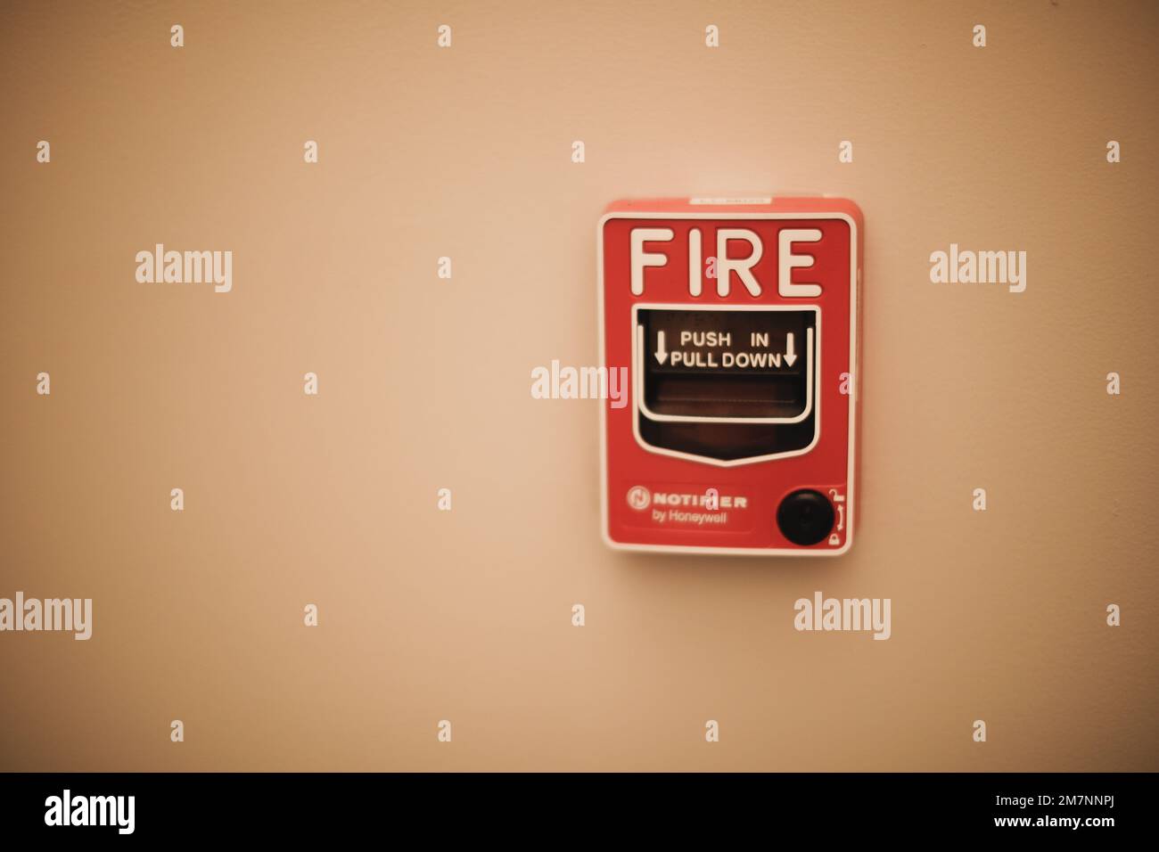 fire extinguisher signs emergency lights exit safety evacuation rescue ...