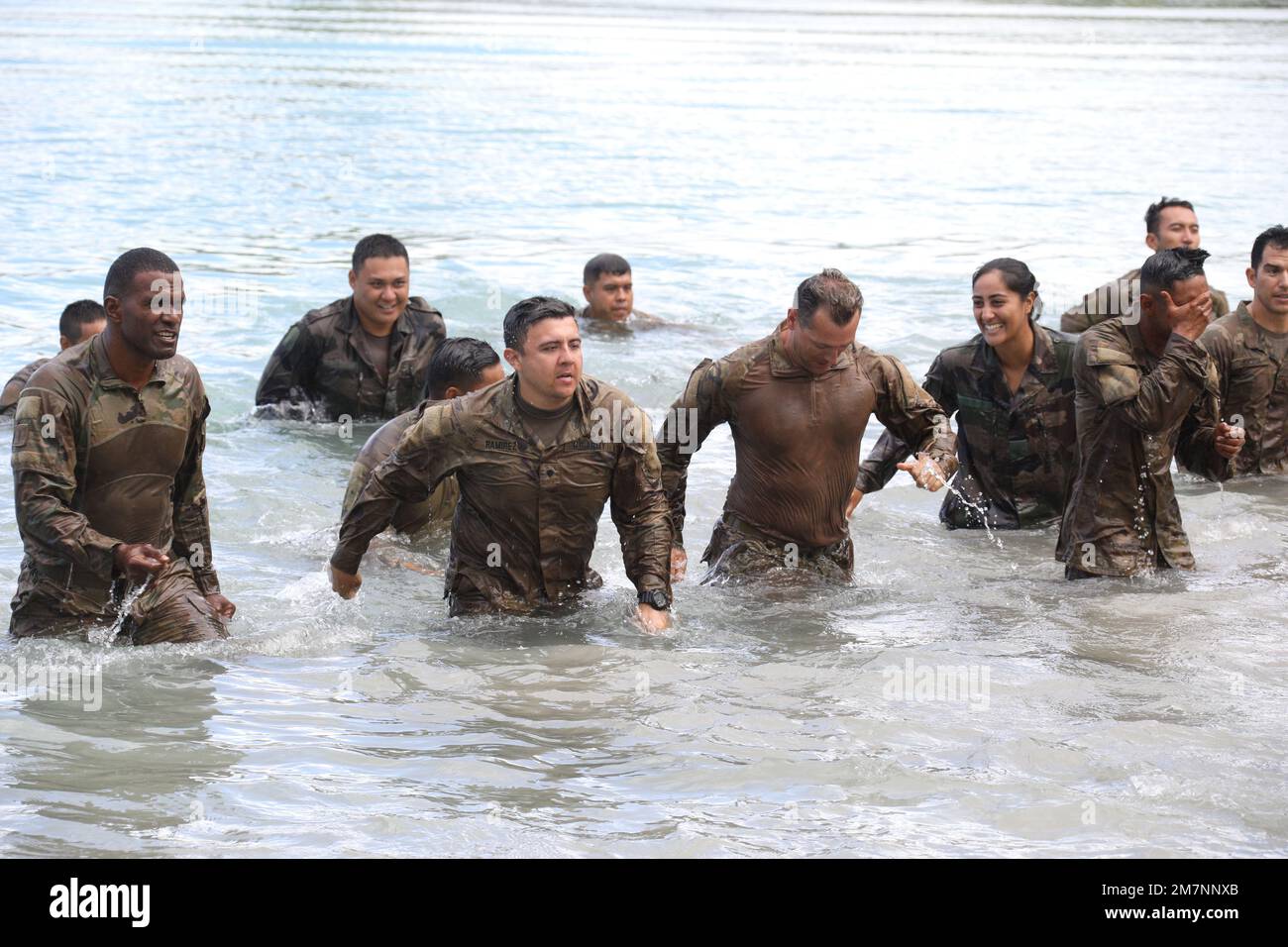 U.S. Army soldiers from the 100th Battalion, 442nd Infantry Regiment ...