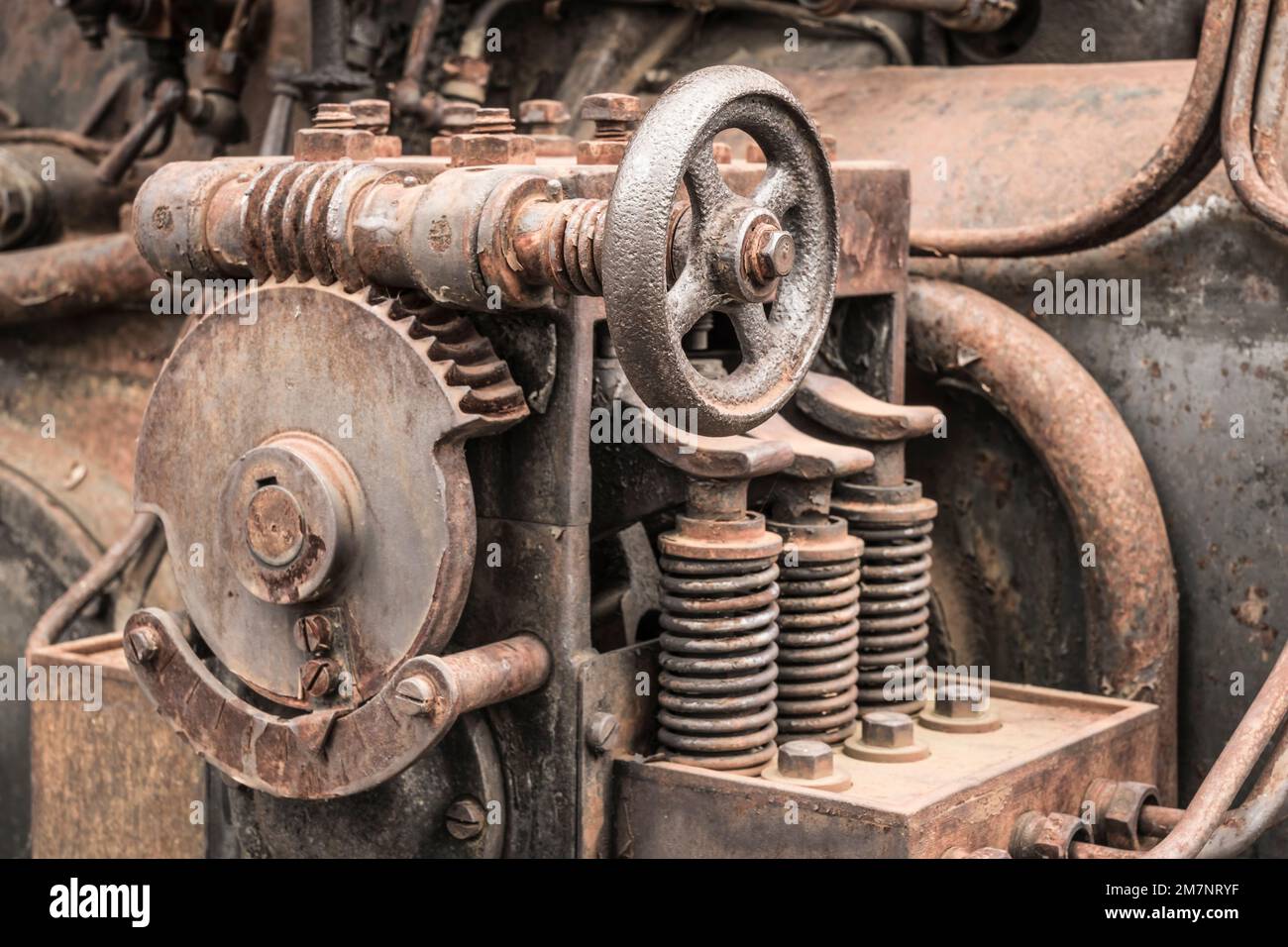 worm gearing of a historic machine Stock Photo - Alamy