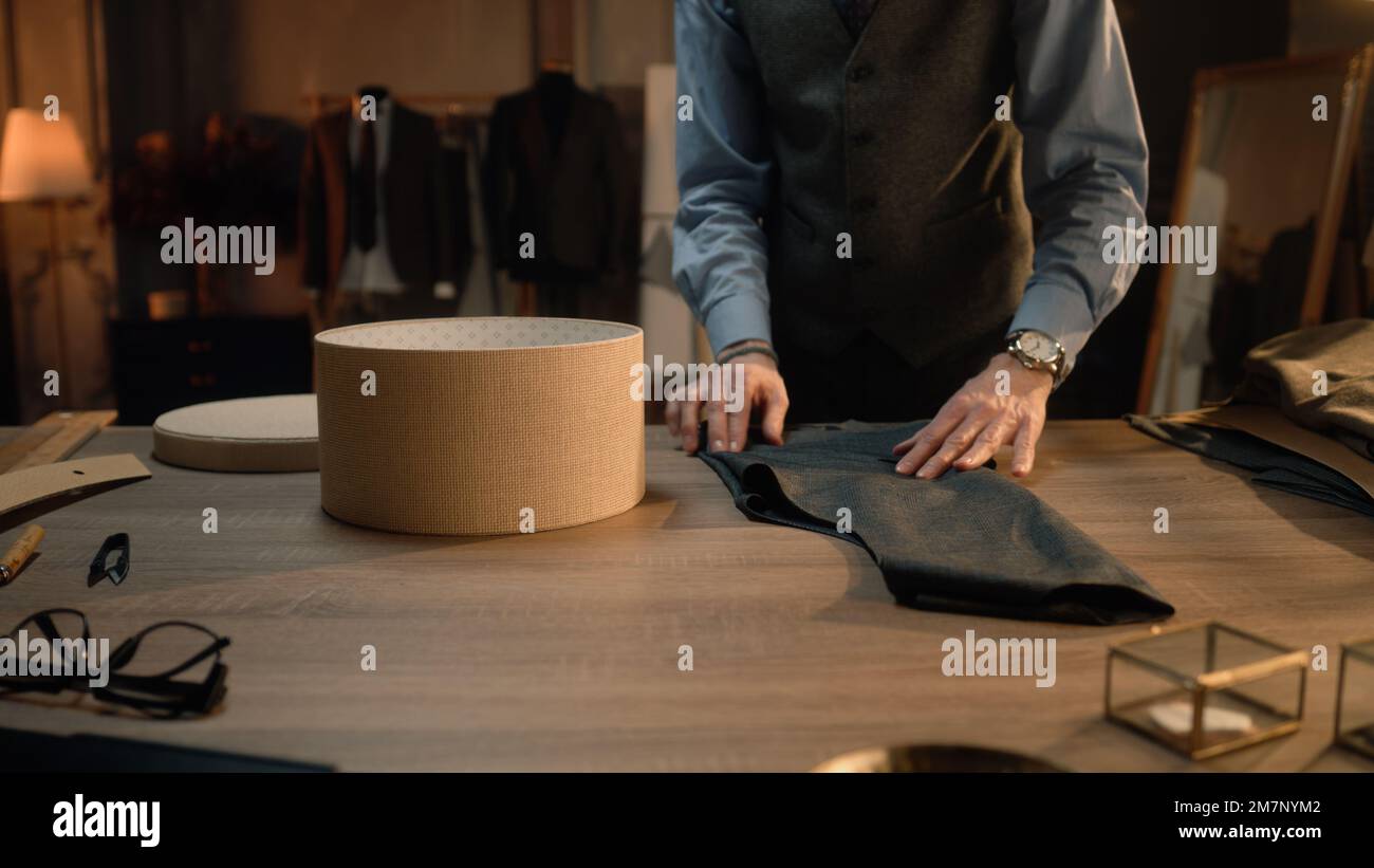 Tools pack hi-res stock photography and images - Alamy