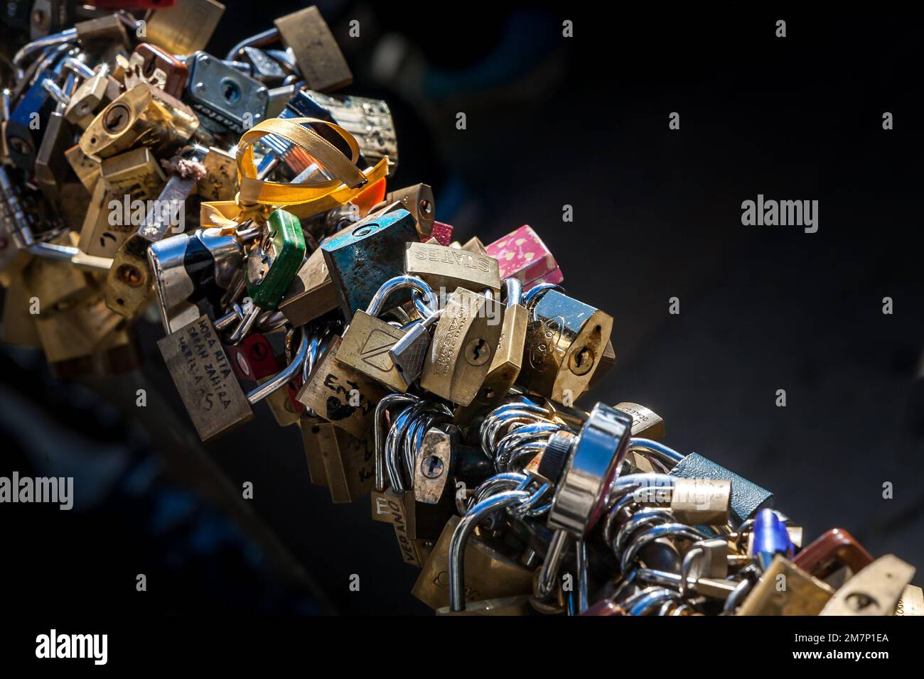 Love locks along river hi-res stock photography and images - Alamy