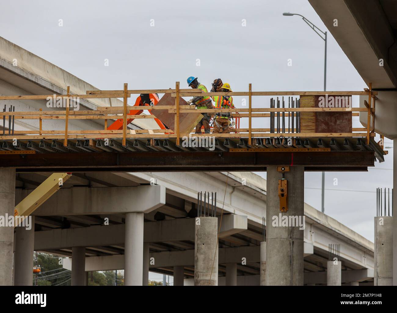 Mopac express lane hi-res stock photography and images - Alamy