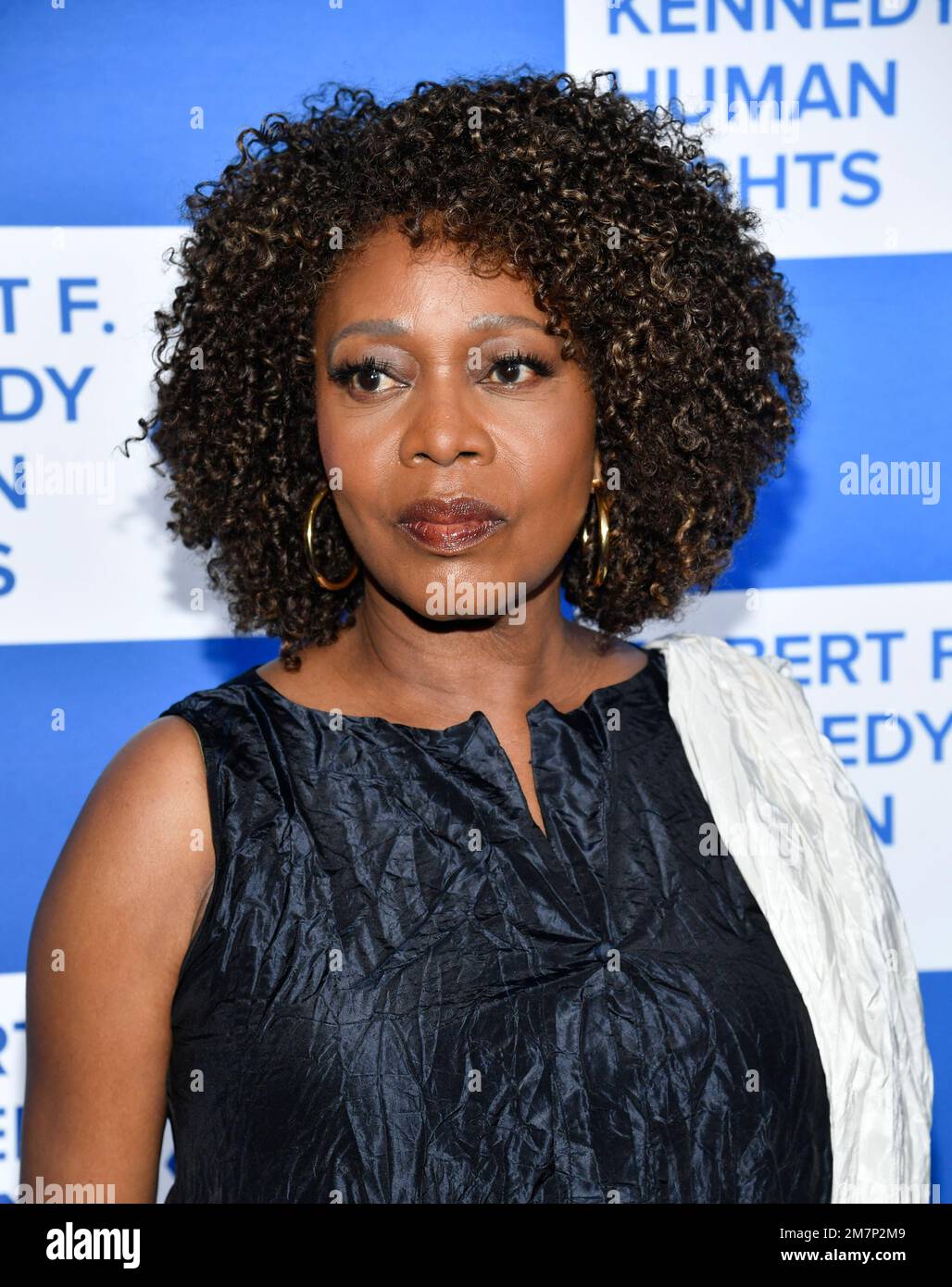 Alfre Woodard 2022