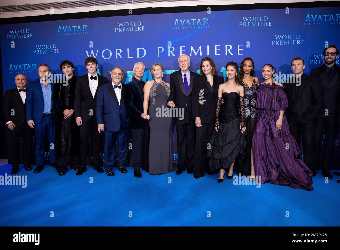 Jamie Flatters, Jack Champion, producer Jon Landau, Stephen Lang, Kate ...