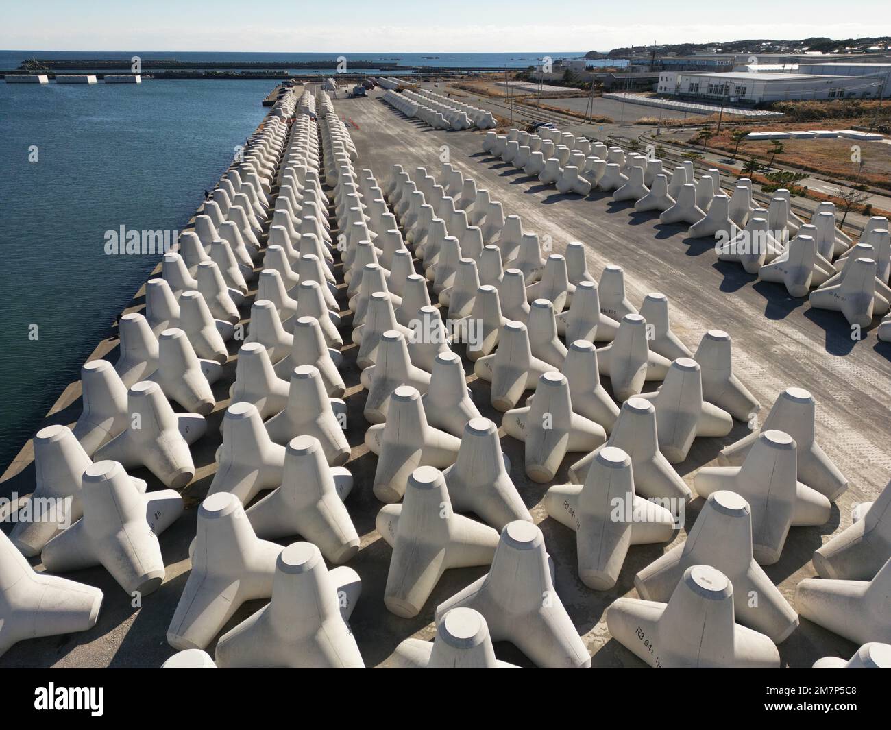 Tetrapods and japan hi-res stock photography and images - Alamy