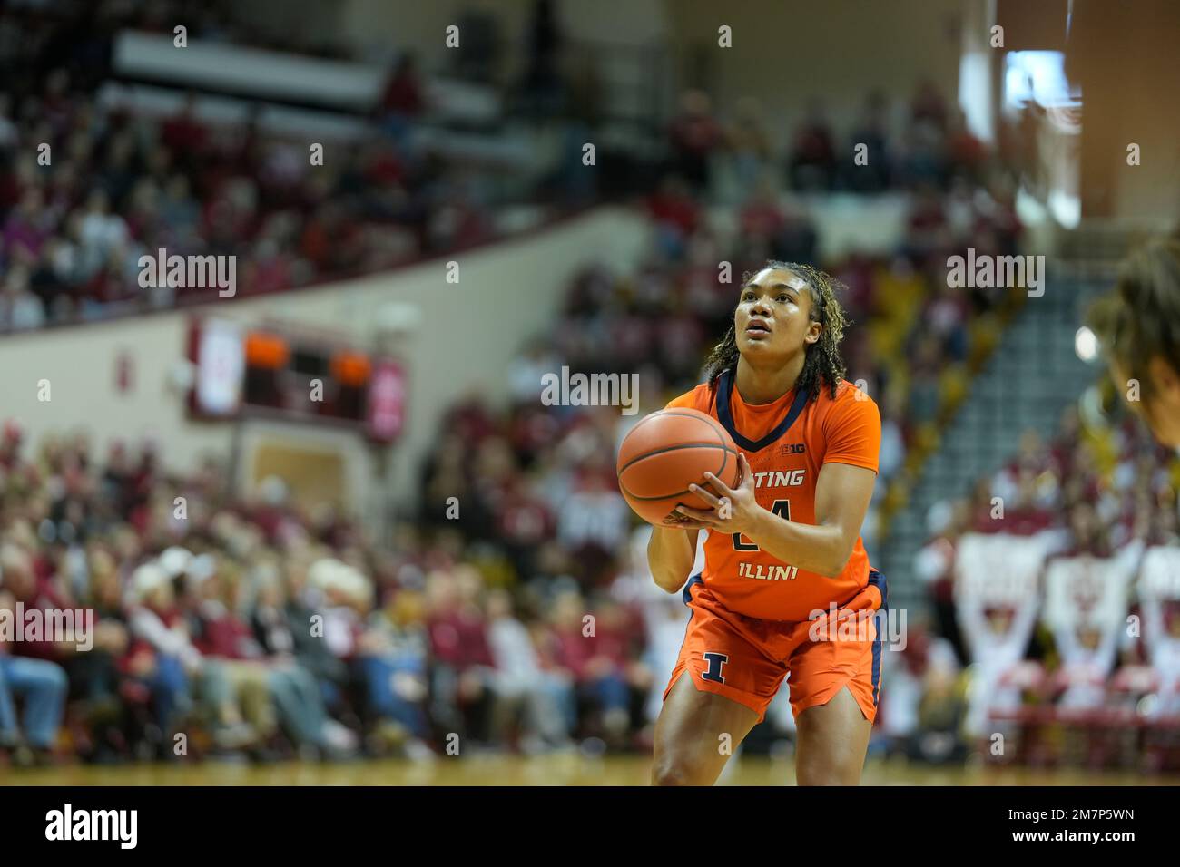 Illinois guard Adalia McKenzie (24) in action as Illinois played ...