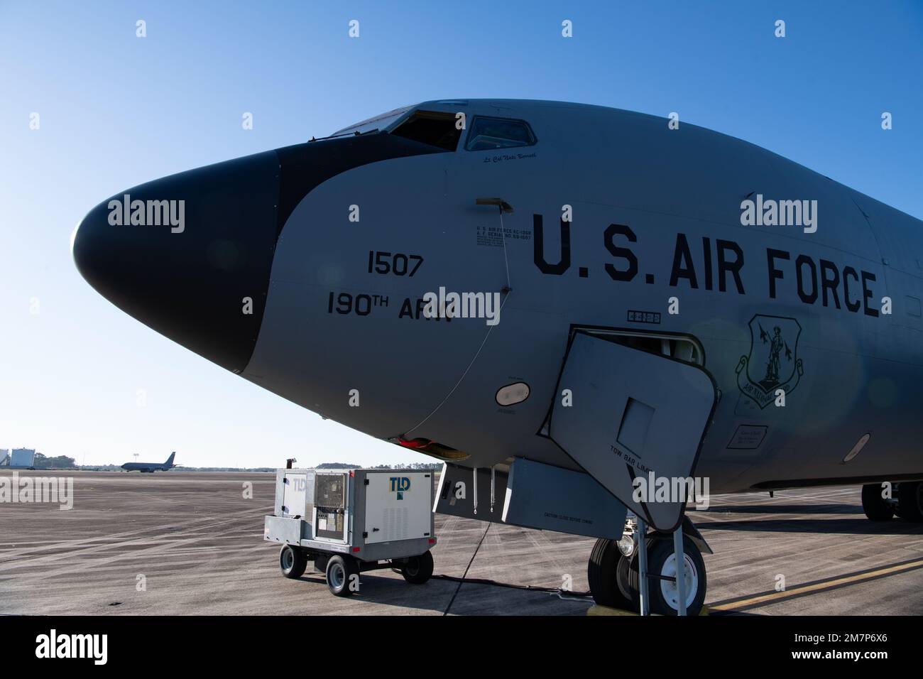 A U.S. Air Force KC-135 Stratotanker with the 190th Air Refueling Wing ...
