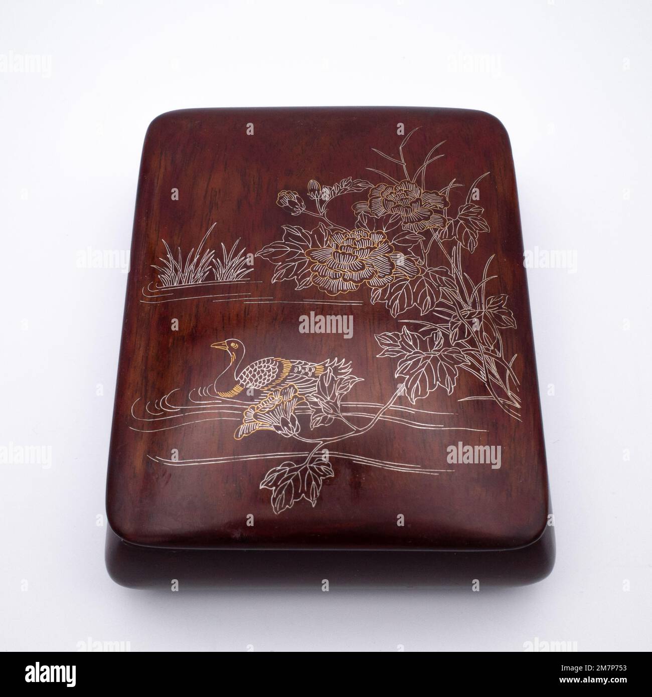 Gold wire inlay hi-res stock photography and images - Alamy