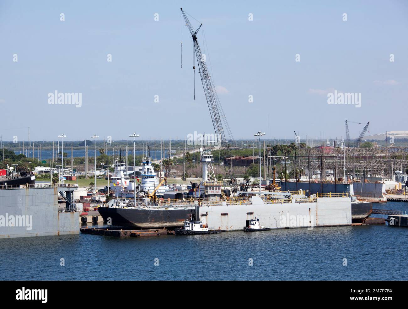 View different ships port hi-res stock photography and images - Alamy