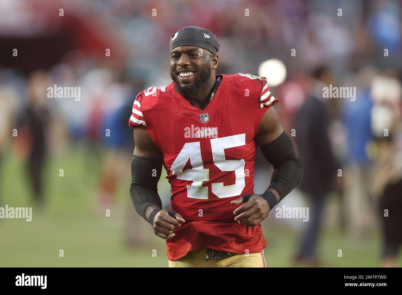 San Francisco 49ers linebacker Demetrius Flannigan-Fowles (45) looks on ...
