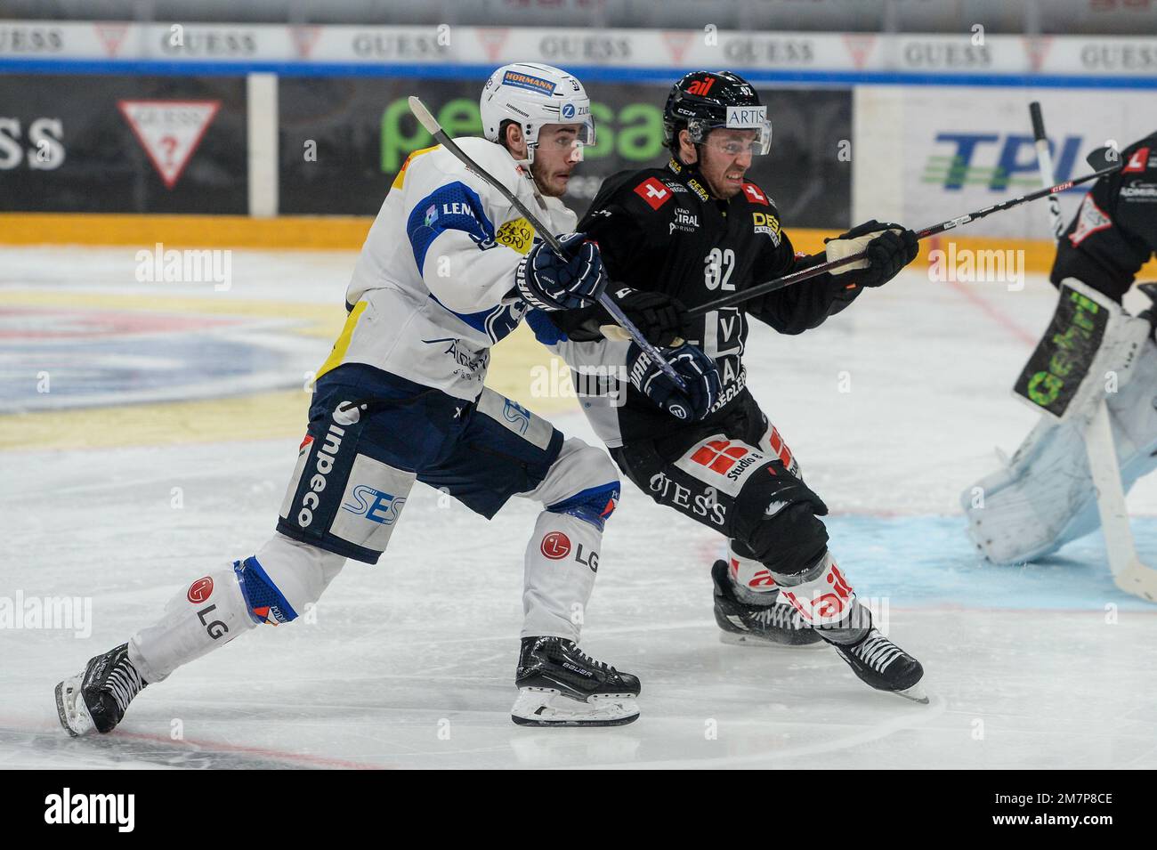 10.01.2023, Porza, Cornèr Arena, NL: HC Lugano - HC Ambri-Piotta, #33 ...