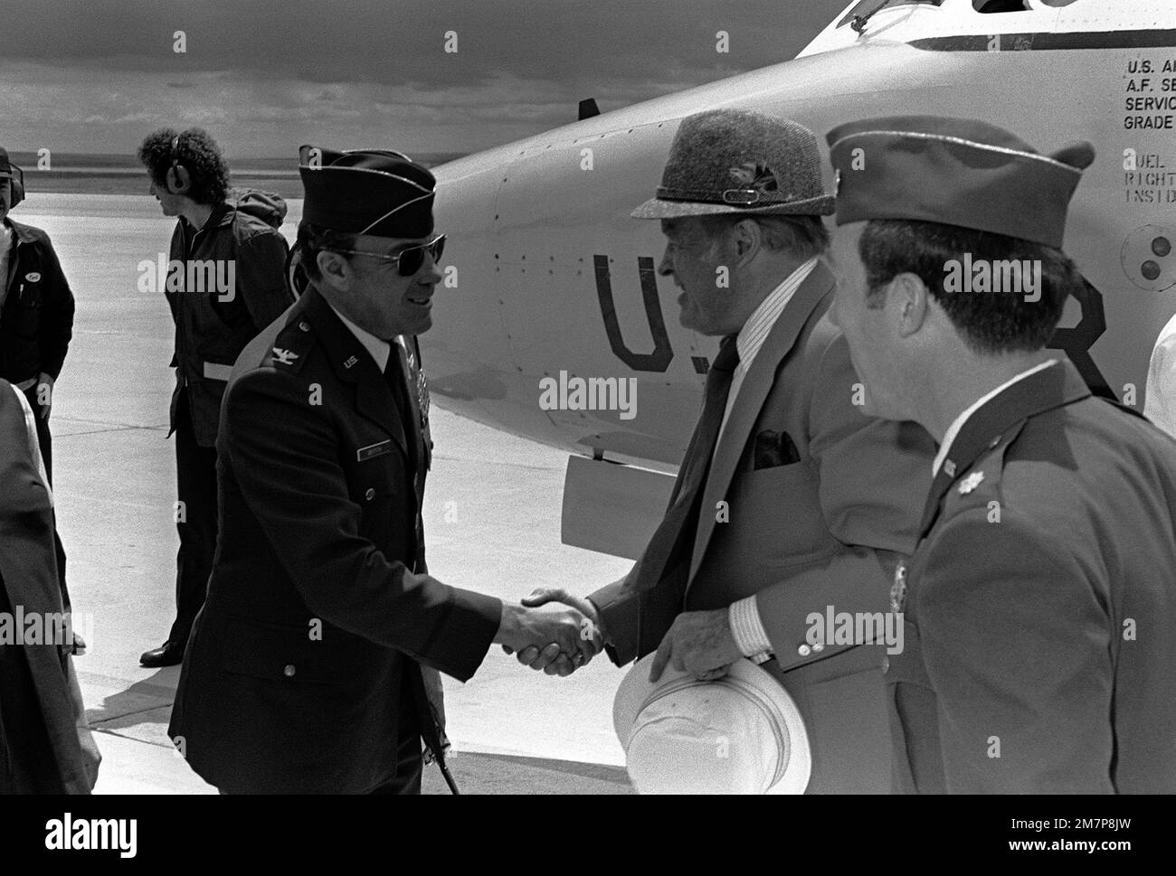 46th wing Black and White Stock Photos & Images - Alamy