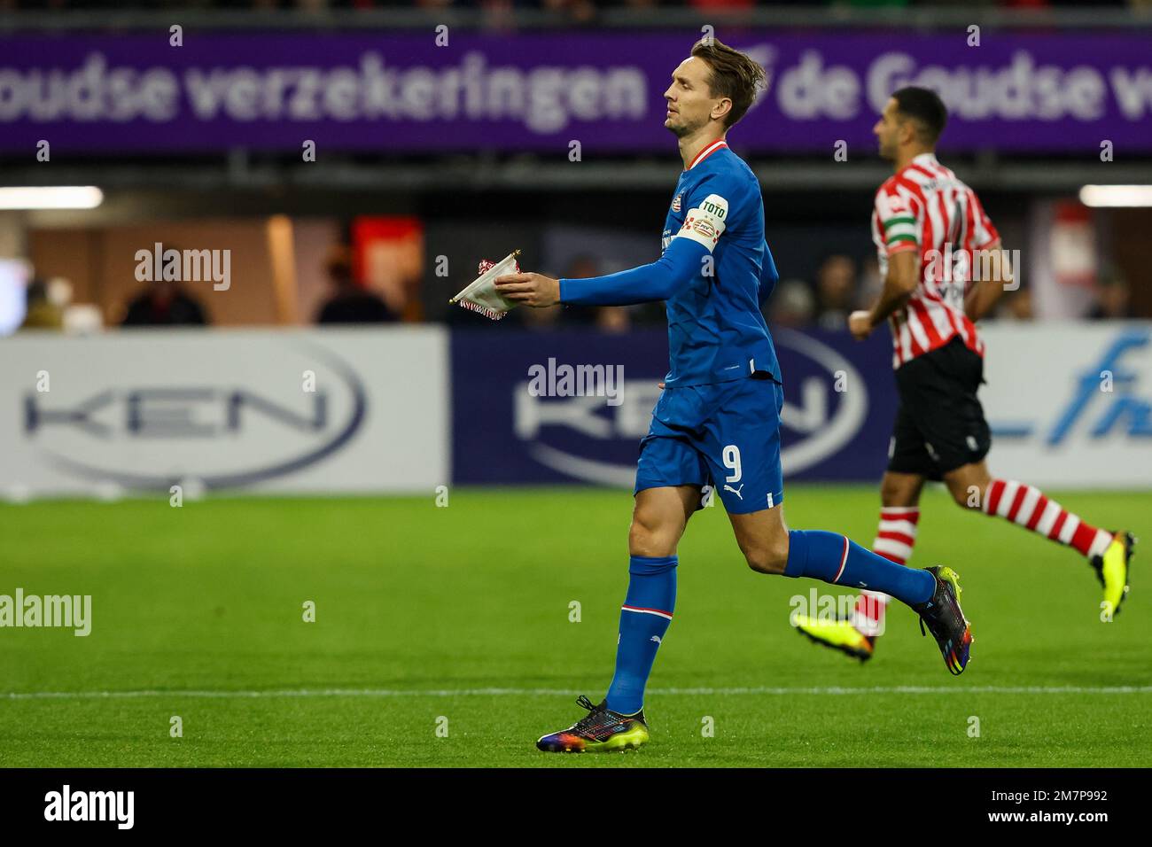 ROTTERDAM, NETHERLANDS - JANUARY 10: Luuk de Jong of PSV Eindhoven ...