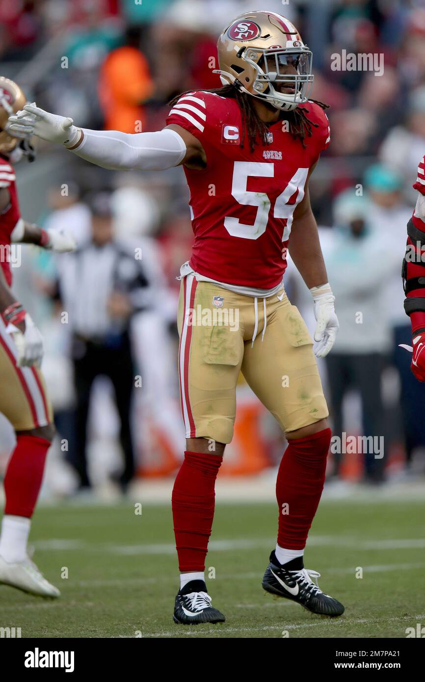 San Francisco 49ers linebacker Fred Warner (54) calls a play during an ...