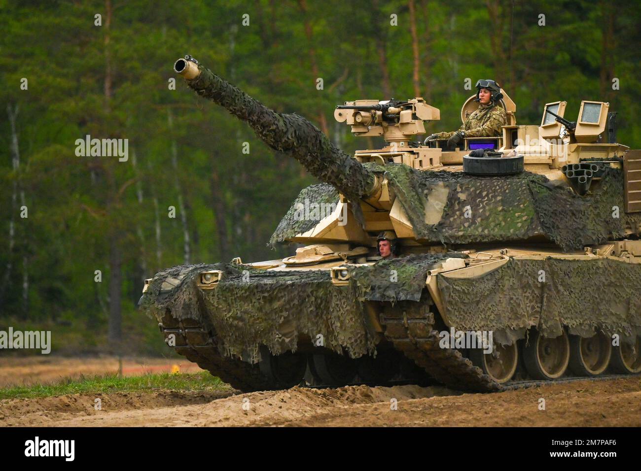 A U.S. Army M1A2 Abrams tank assigned to the 1st Battalion, 68th ...
