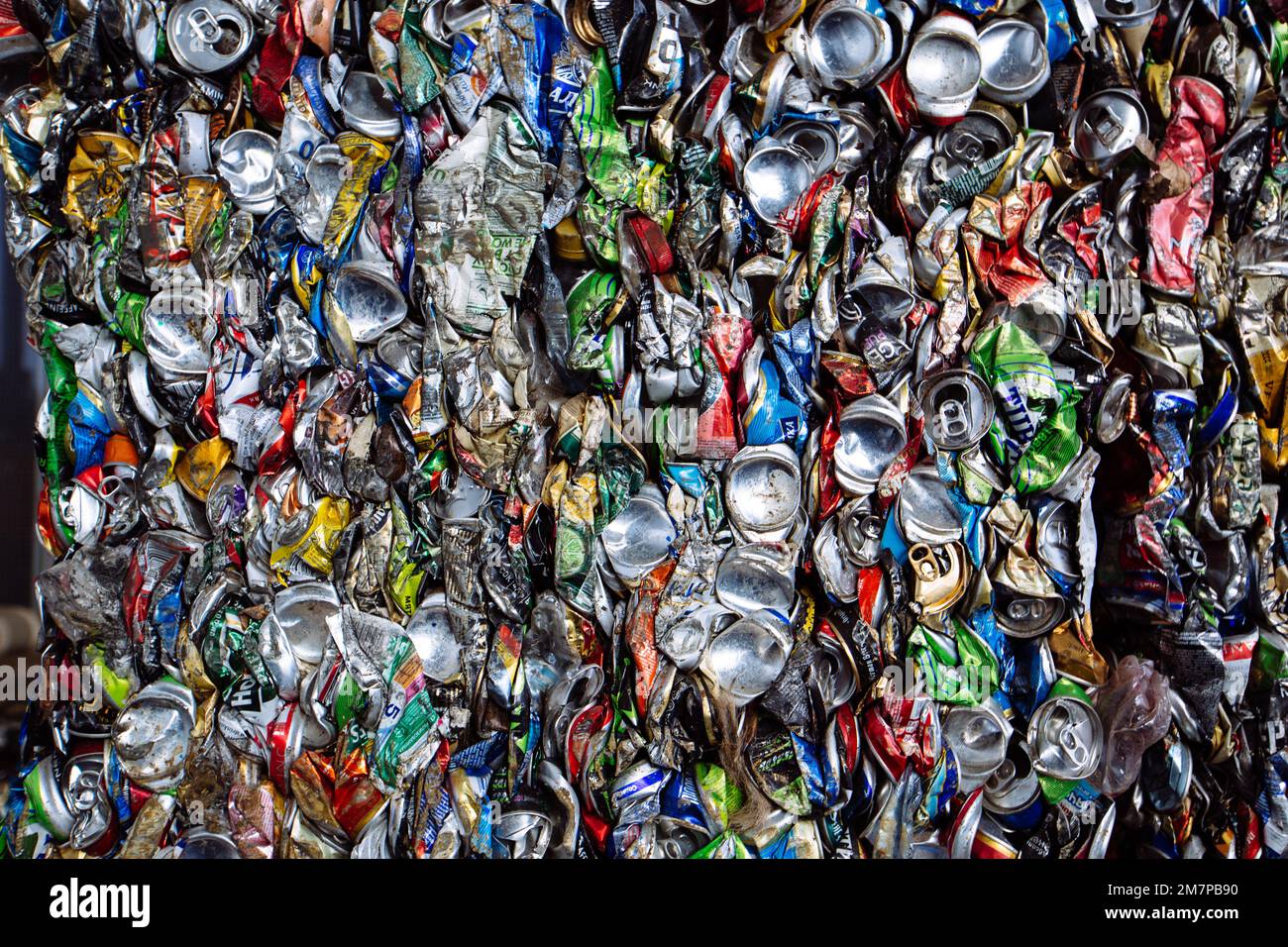 Stacks of garbage. Pressed and packed aluminum cans Stock Photo - Alamy