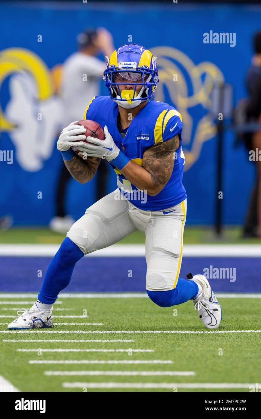 Los Angeles Rams running back Kyren Williams (23) warms up before ...