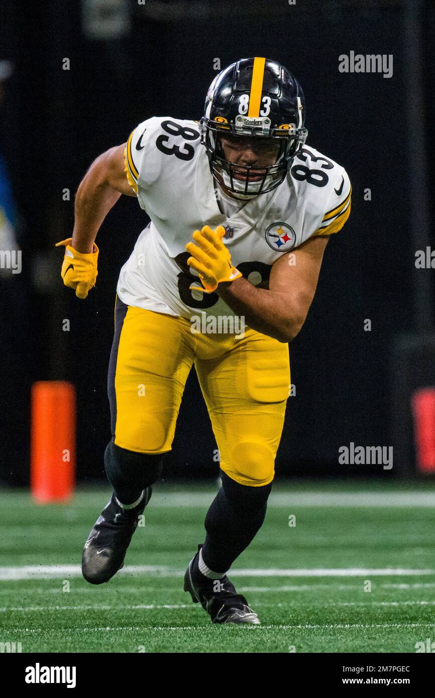 Pittsburgh Steelers tight end Connor Heyward (83) works during the ...