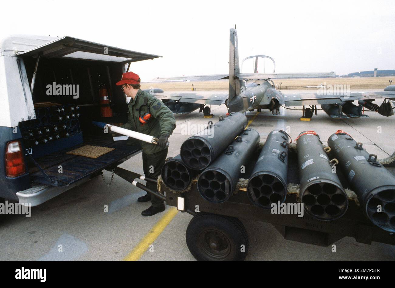Rocket pods hi-res stock photography and images - Alamy