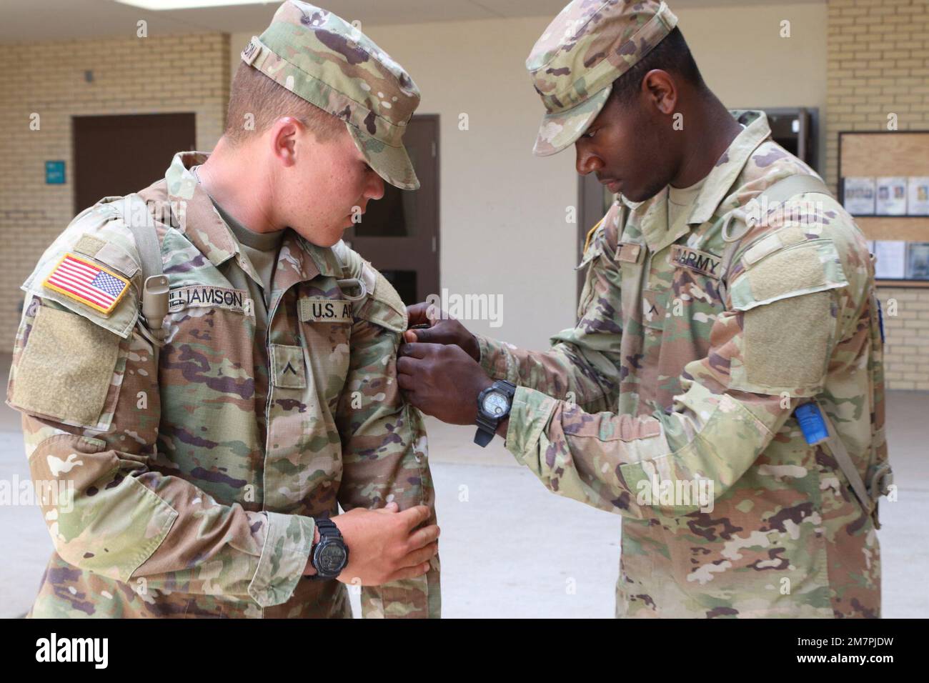 Trainee Ambassador Tymir Pratt helps Richard Williamson with his ...