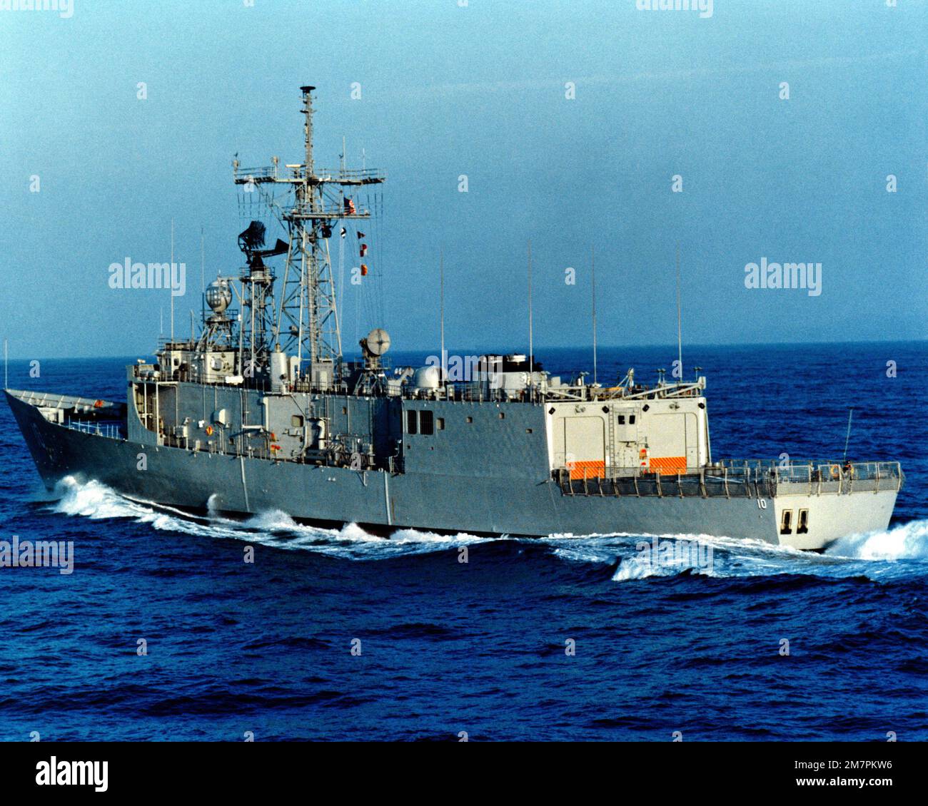 An starboard quarter view of the Australian frigate ADELAIDE (F-01) as ...