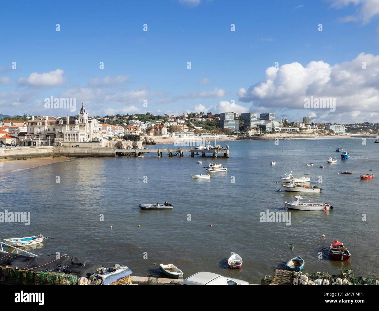 Visit cascais hi-res stock photography and images - Alamy