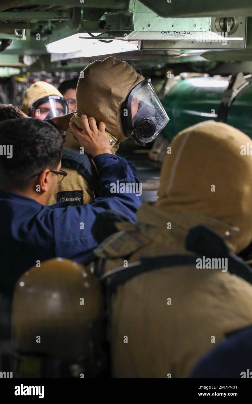 Uss annapolis ssn 760 hi-res stock photography and images - Alamy